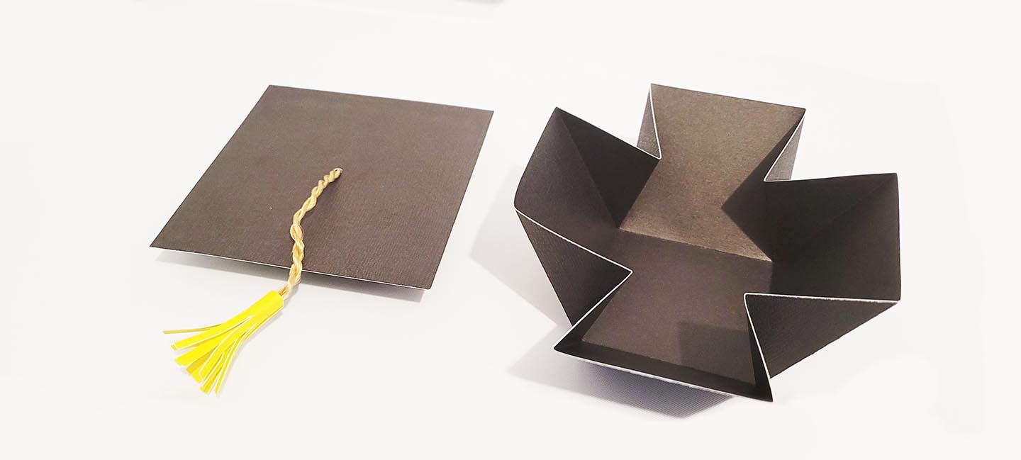 Grad cap box free cut file - Craft with Catherine